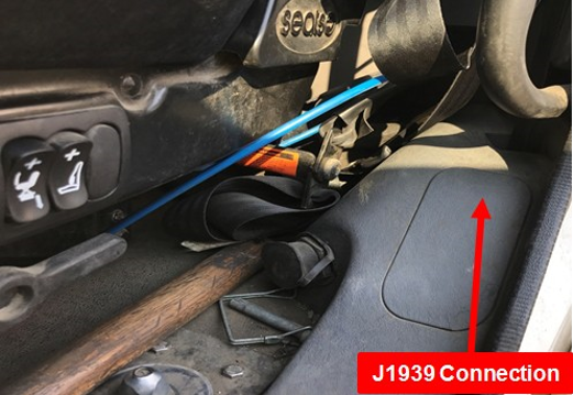 Freightliner Century (2004-2010) Installation Guide – Zonar Systems Support