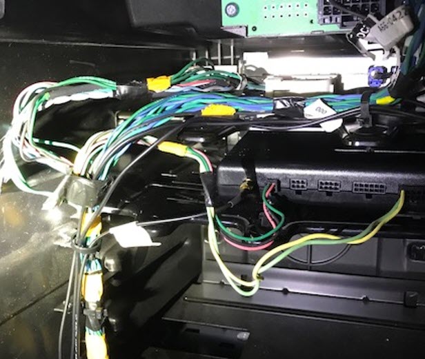 Freightliner New Cascadia (2018-Current) Installation Guide – Zonar ...